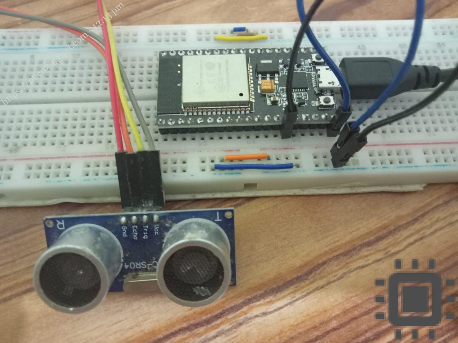 ESP32 with HC-SR04 Ultrasonic Sensor with Arduino IDE