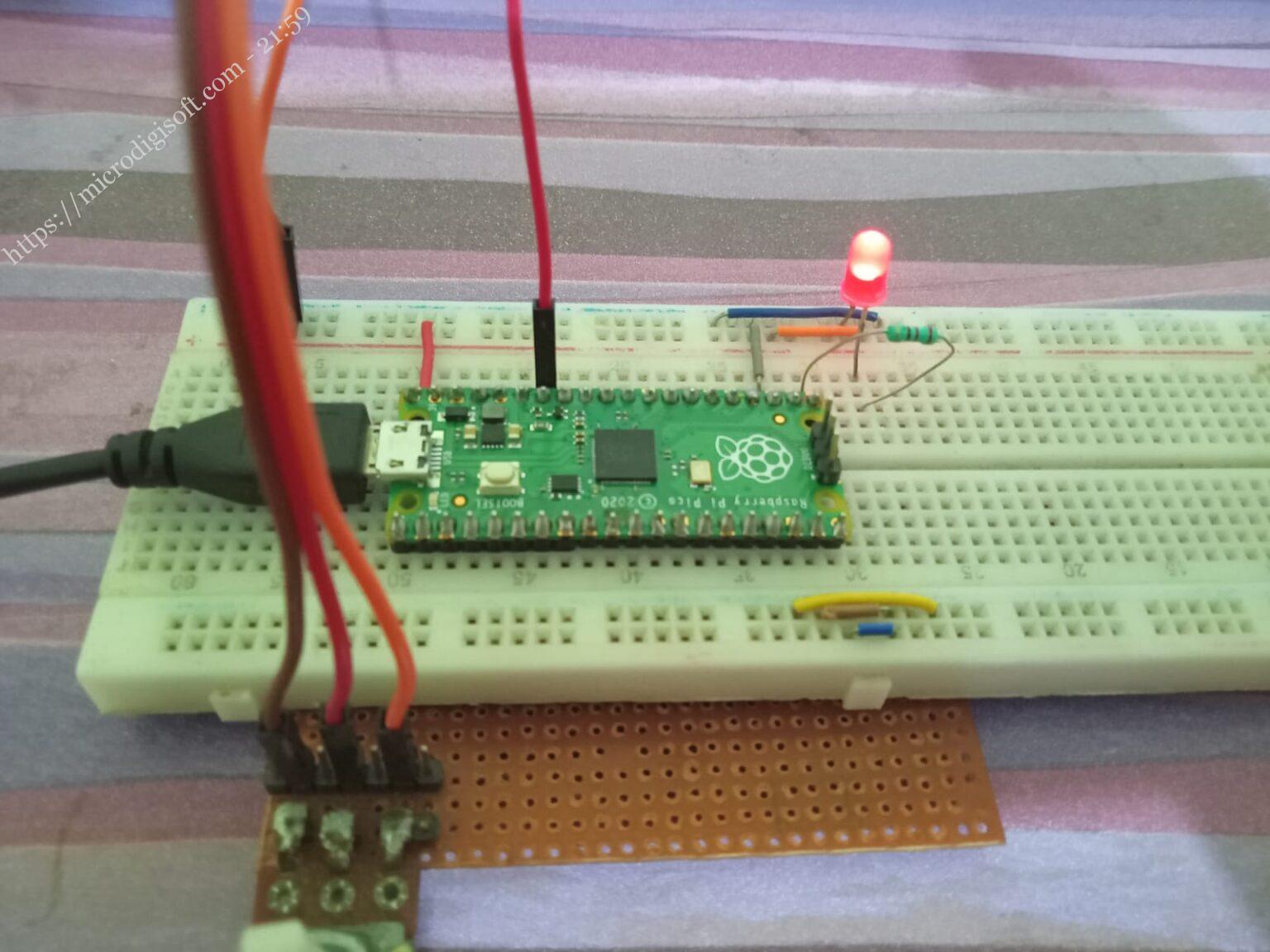 PWM with Raspberry Pi Pico Using MicroPython