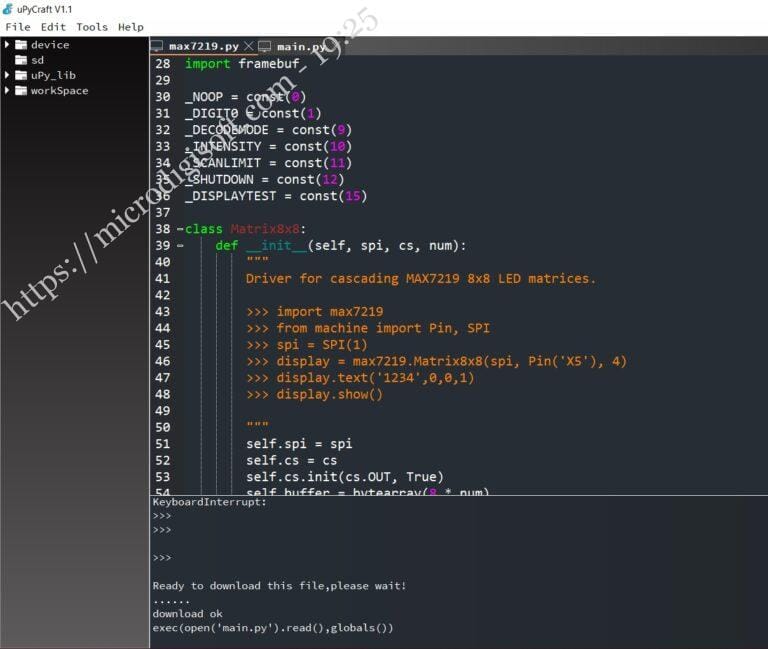 4-in-1 8×8 LED Dot Matrix Display with Raspberry Pi Pico