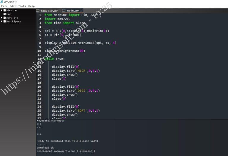 4-in-1 8x8 LED Dot Matrix Display with Raspberry Pi Pico