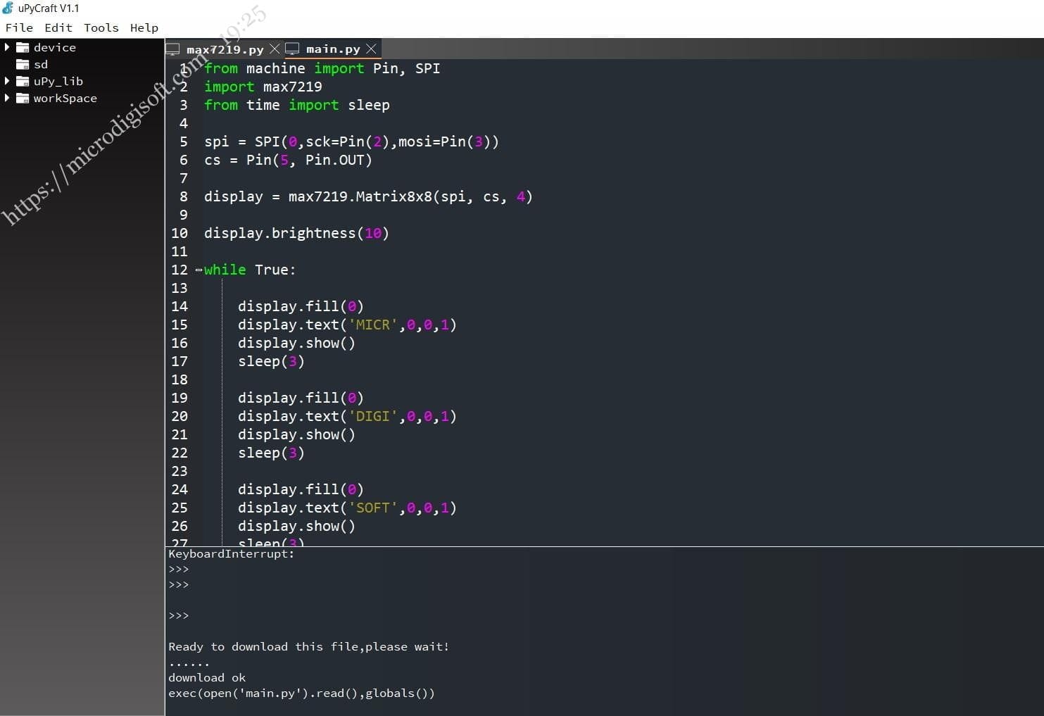 4-in-1 8×8 LED Dot Matrix Display with Raspberry Pi Pico