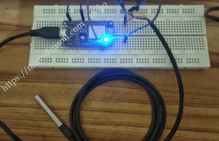 ESP8266 DS18B20 Temperature Sensor on Web Server-Arduino